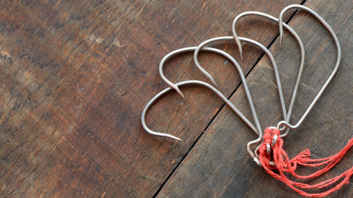 Redewendung: Einen Haken haben - [GEOLINO]