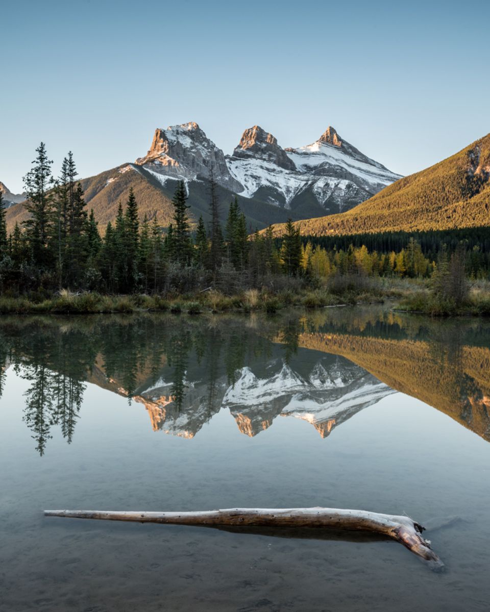 Canmore, Alberta - [GEO]