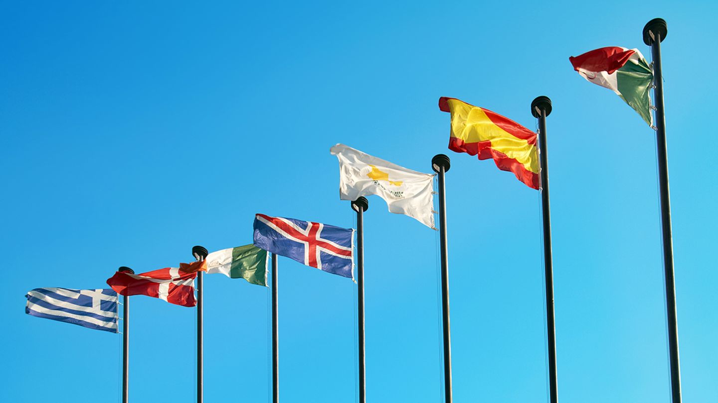 Flaggen der Welt: Stoff zum Staunen - [GEOLINO]