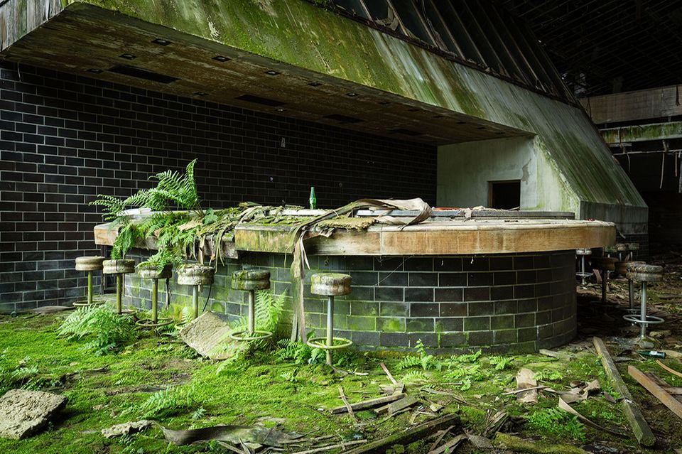 Thomas Windischs Bilder zeigen die Magie des Verfalls - [GEO]