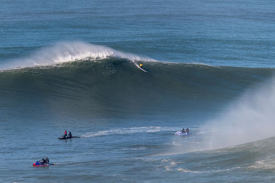 Freddy Olander: Der Berliner BigWave-Surfer in Nazaré - [GEO]