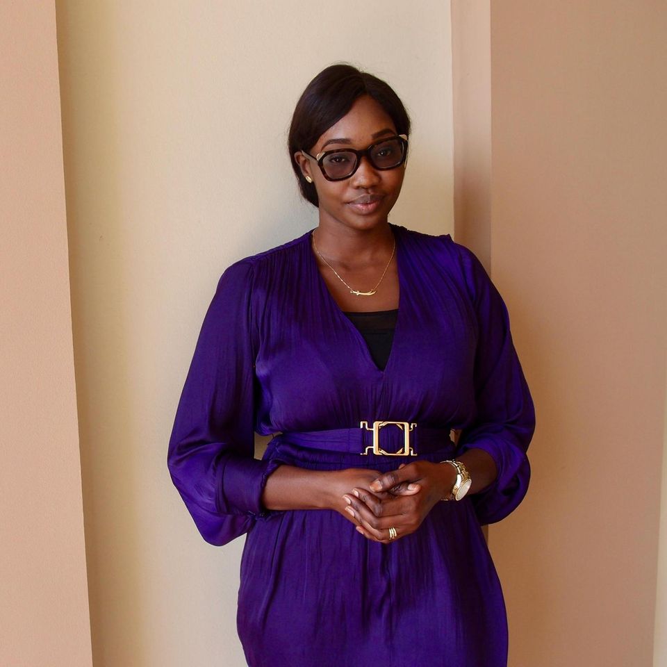 In 24 Tagen um die Welt: Managerin Ramatoulaye Mbacké aus dem Senegal ...