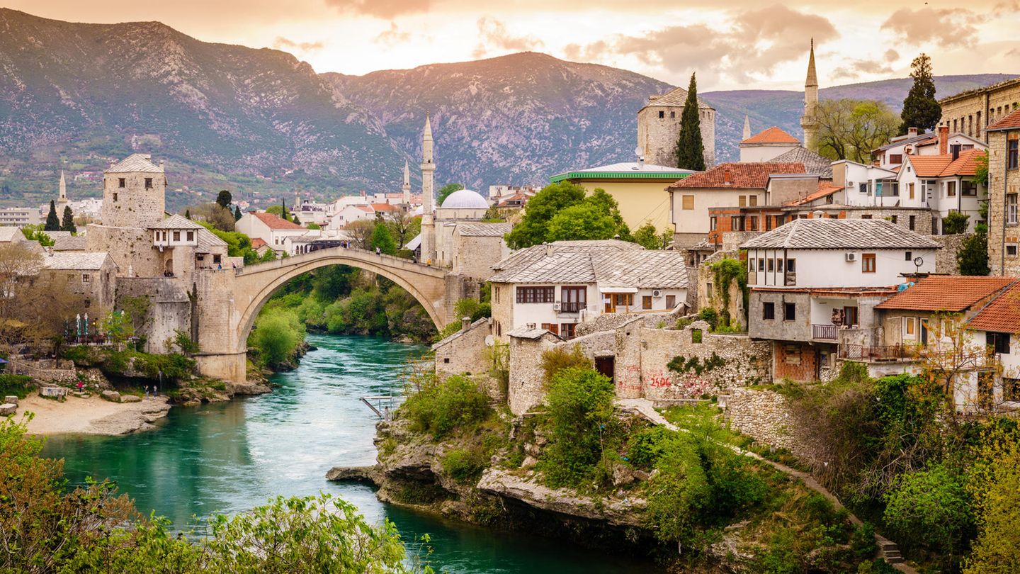 Erstaunlich Stadt In Bosnien Ebenbild