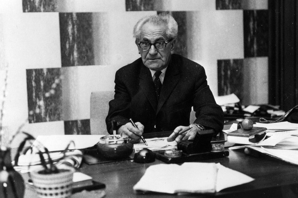 Auschwitz-Prozess: Als 211 KZ-Überlebende gegen ihre Peiniger aussagten - [GEO]