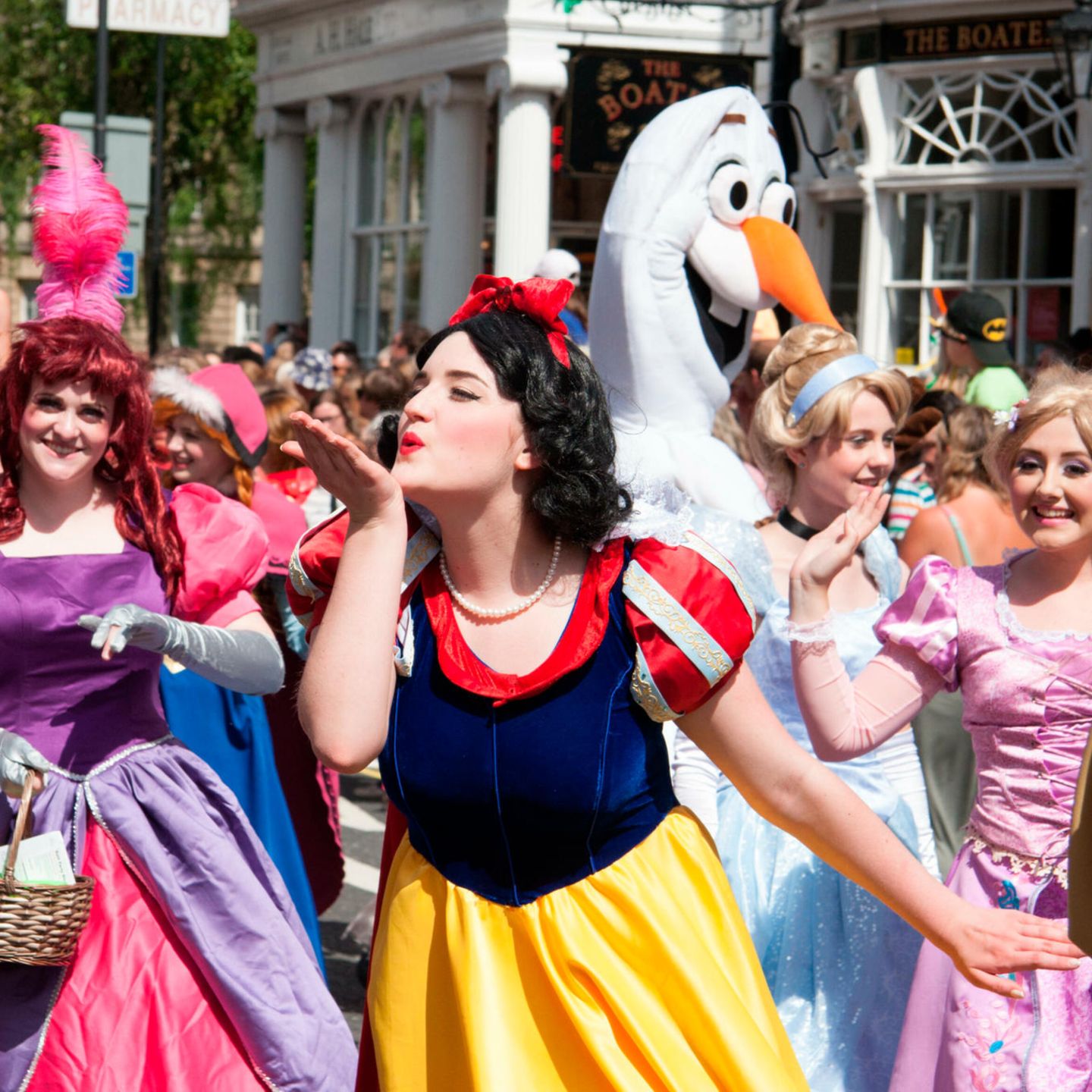 Von der Jungfrau in Nöten zur mutigen Kriegerin: Die Disney-Prinzessin ...