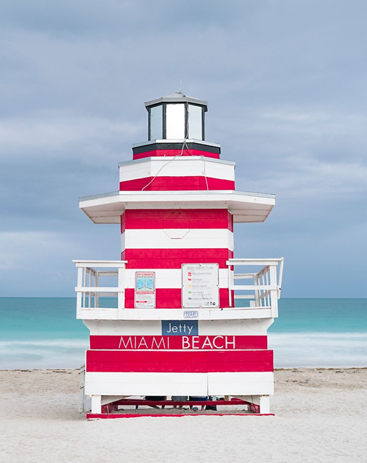 "Jetty", einer der ursprünglichen Rettungsschwimmertürme am Miami Beach ...