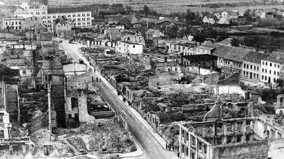 Massensuizid 1945: Die Toten von Demmin - [GEO]