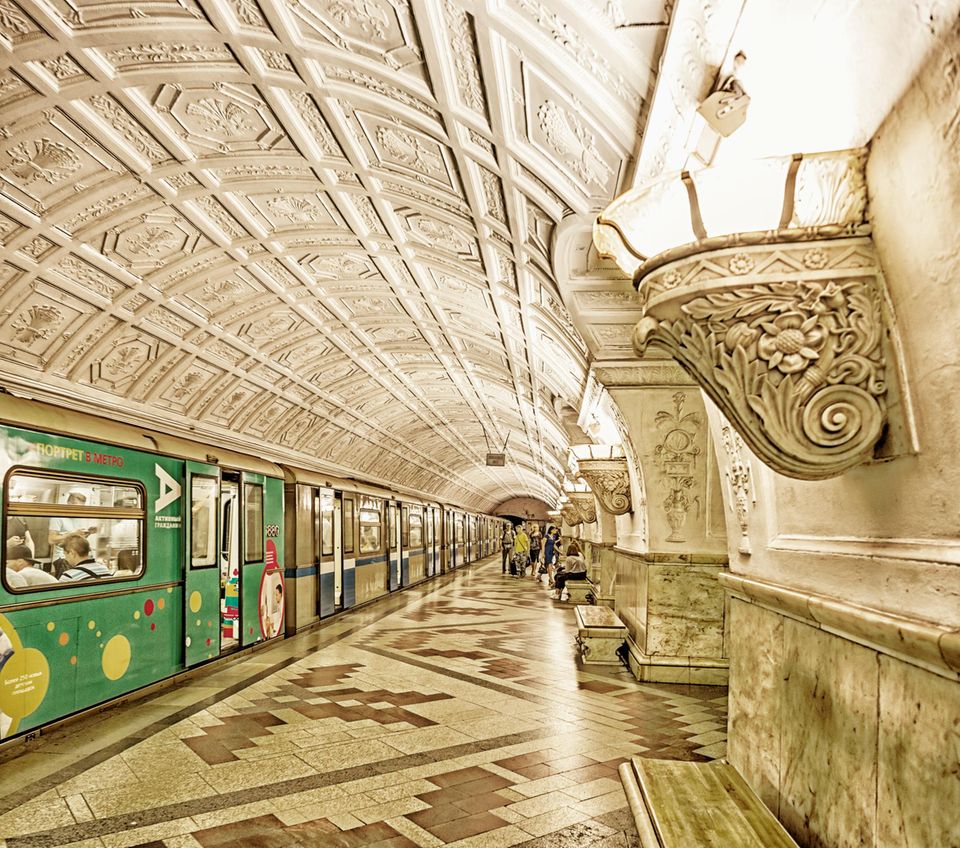 Die Moskauer Metro wird 90: Mehr als "Paläste für das Volk" - [GEO]