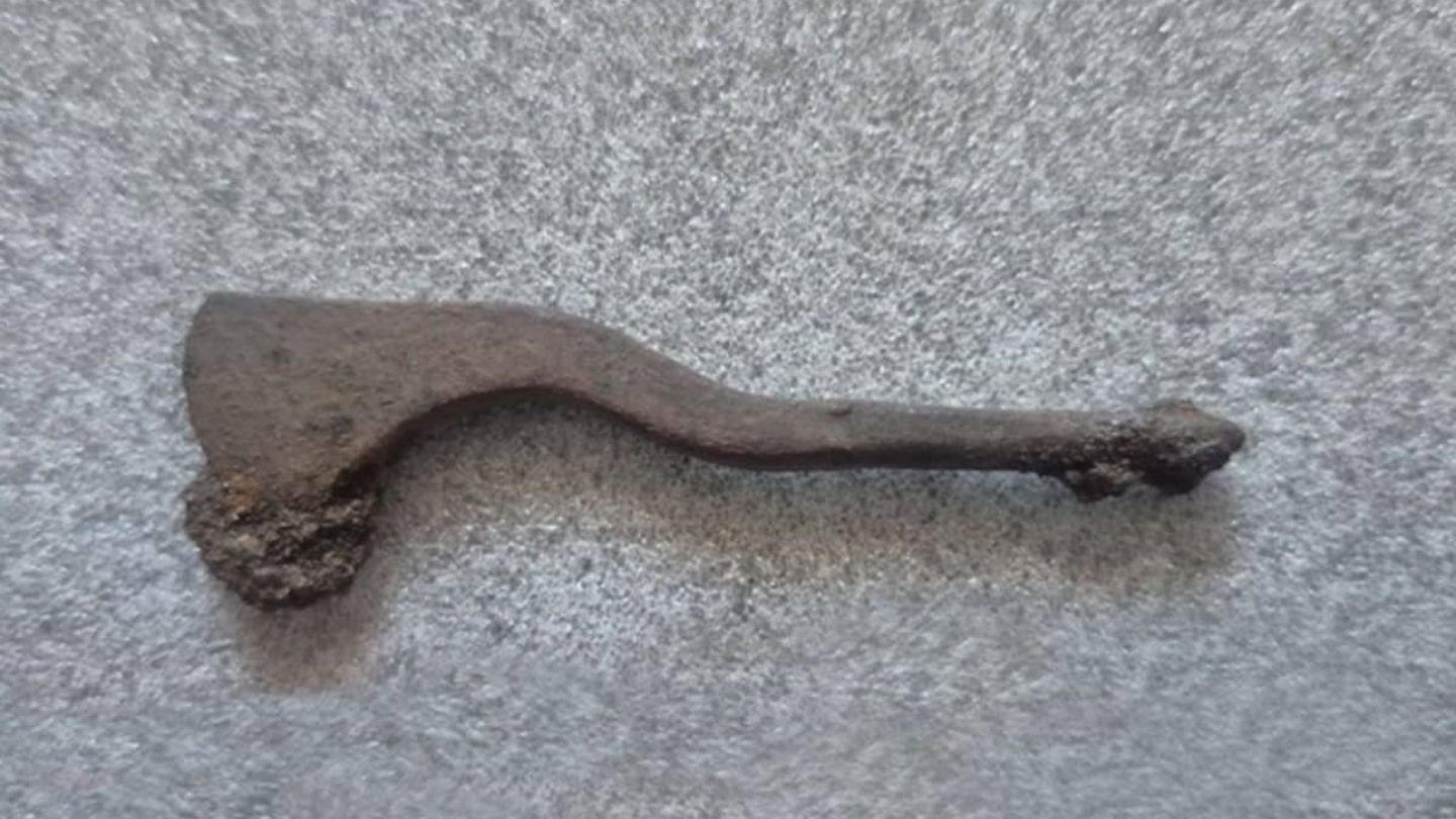 Rabiate Chirurgie: Mit diesem Werkzeug öffneten die Kelten Schädel - [GEO]