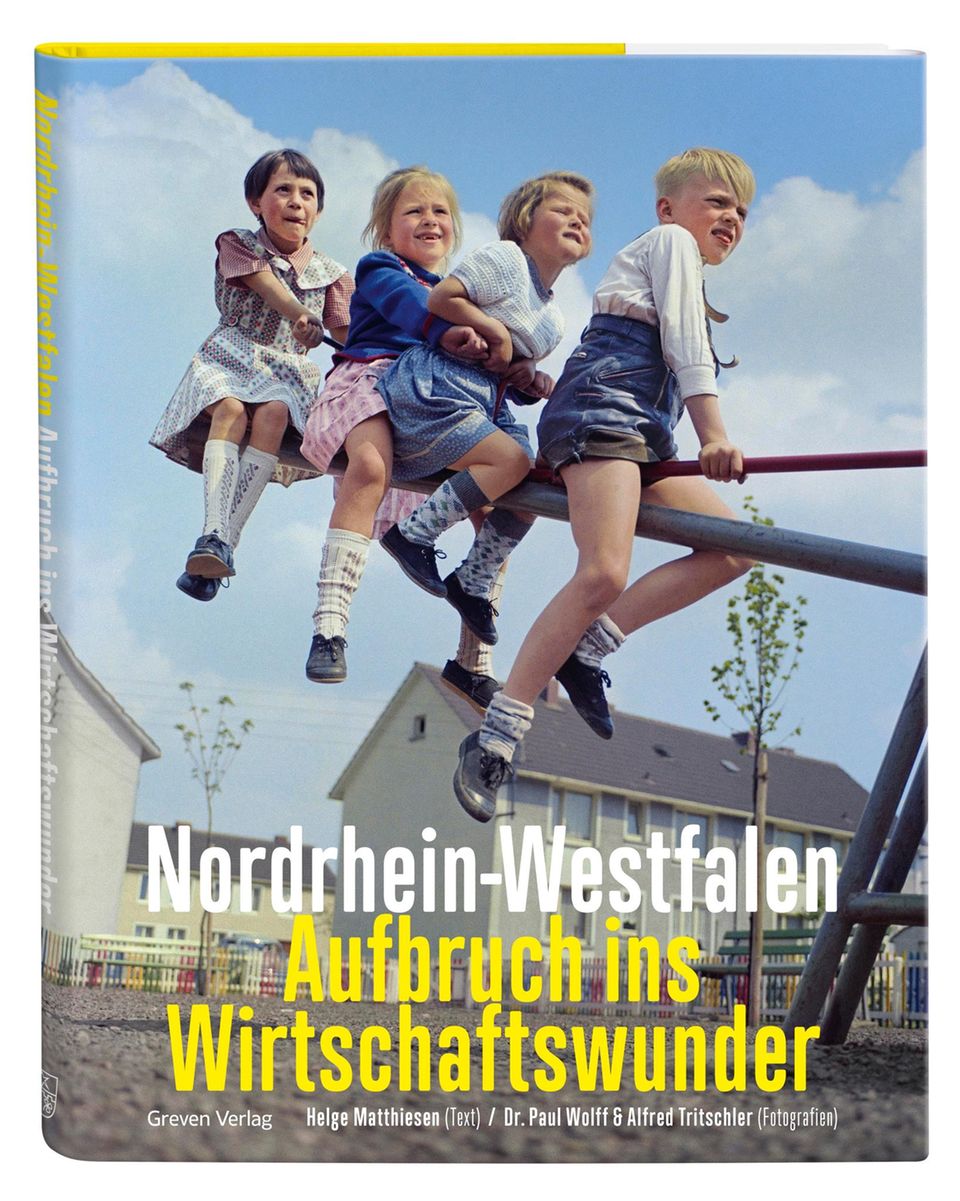 Nordrhein-Westfalen: Planschen – und malochen: Das Wirtschaftswunder in ...